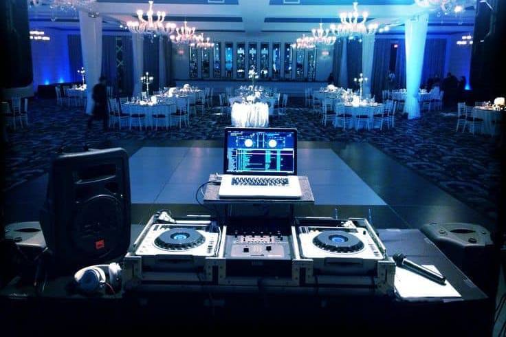 DJ Console & Track Collection | Fedora Productions